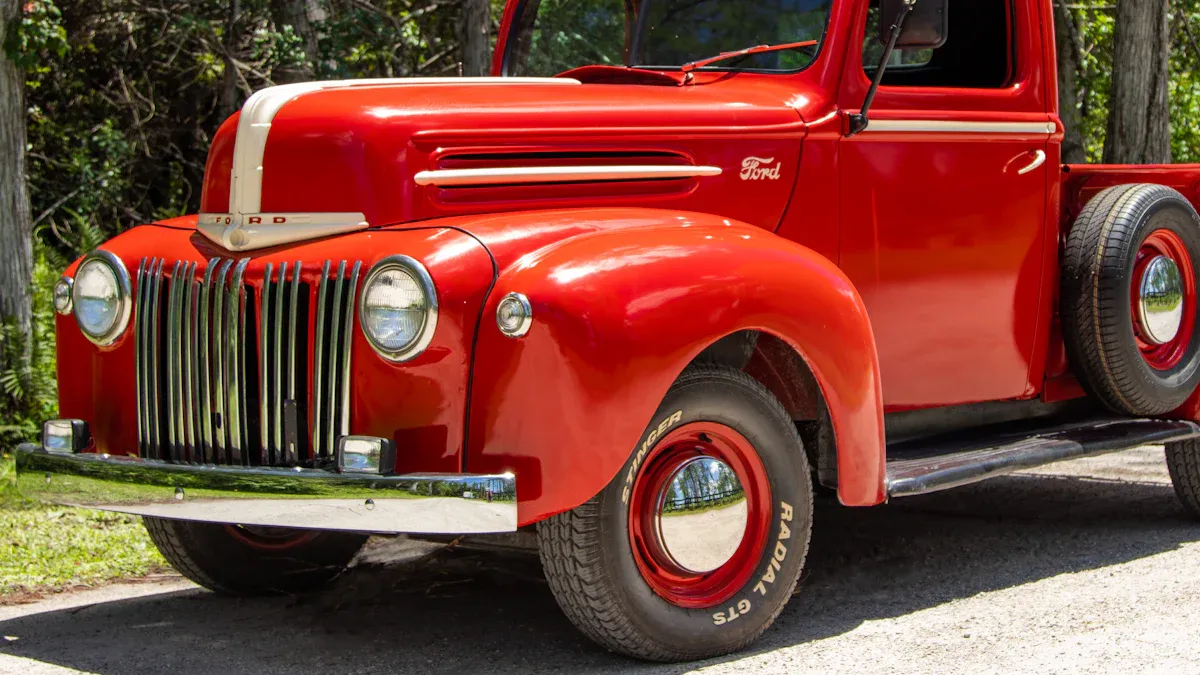 1940s Cars: 20 Classic Models That Defined An Era